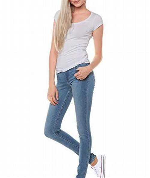 710 Levi's super skinny jeans