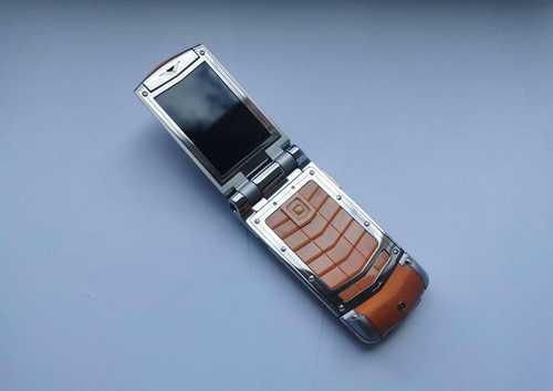 Vertu F Ayxta Hot Orange Candy Sapphire Keys