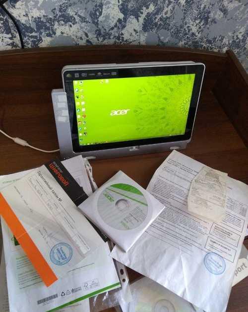 Acer W 700