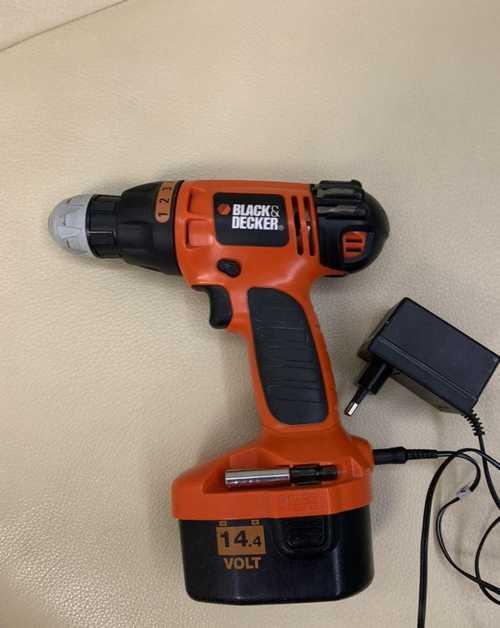 Аккумуляторная дрель Black&Decker