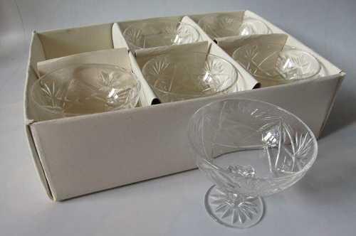 Набор вазочек