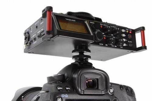 Рекордер tascam DR-70D