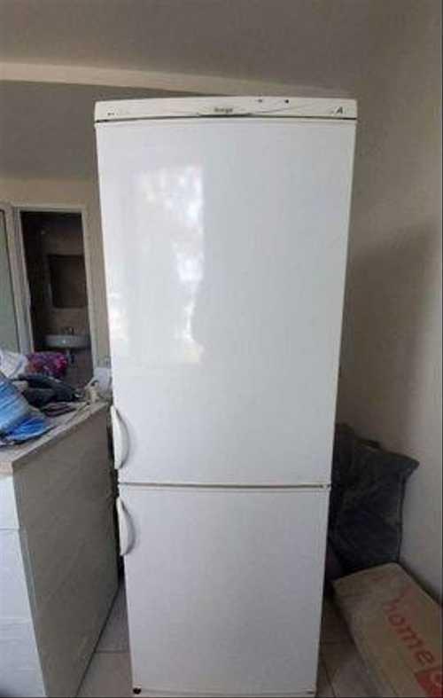 Холодильник Snaige 175cm двухкамерный
