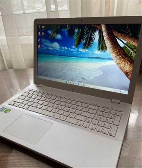 Asus Vivobook 15