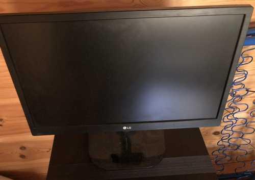 Монитор Lg 20M47D как новый полный комплект
