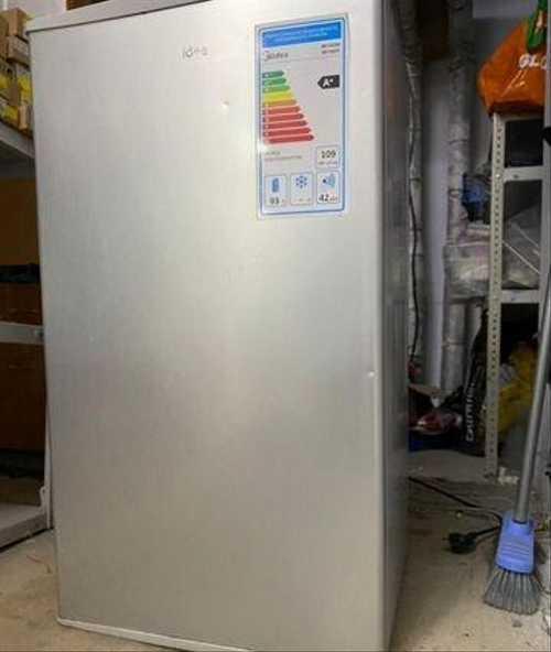 Холодильник компакт Midea MR1080S серебристый