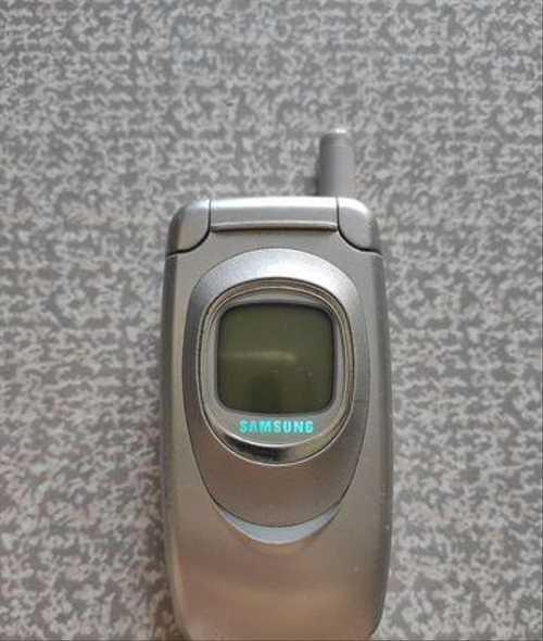 Телефон Samsung A 800