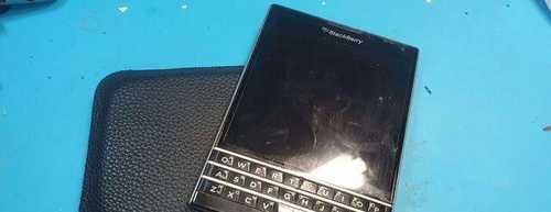 Blackberry Passport sqw100-1