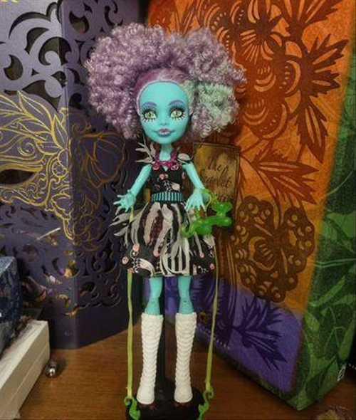 Monster high Ханни фрик дю шик (freak du chic)