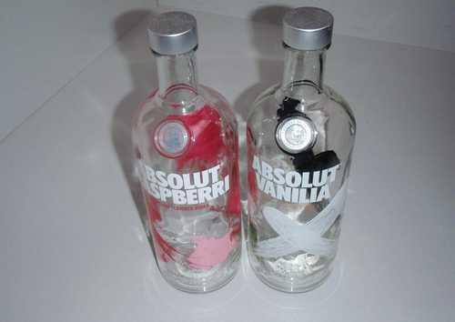 2 бутылки от водки absolut