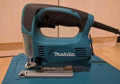 Электролобзик Makita 4329K 450 Вт с кейсом