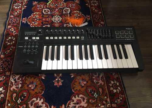 Roland A300 pro