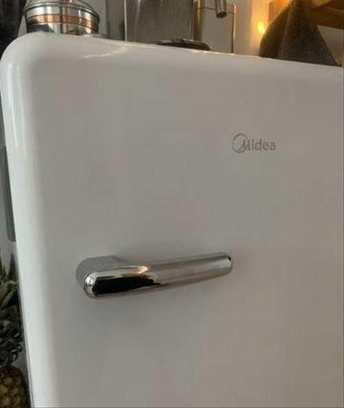 Холодильник Midea mdrd142SLF01 белый