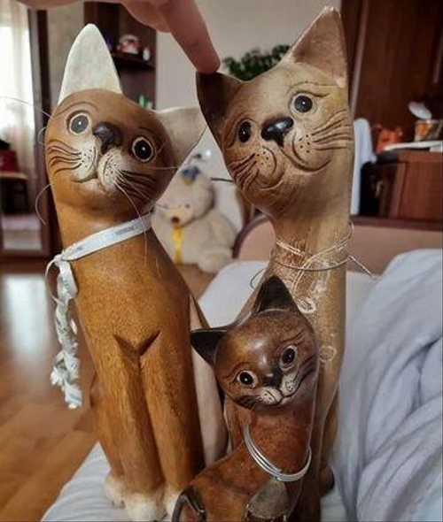 Деревянные фигурки кошки