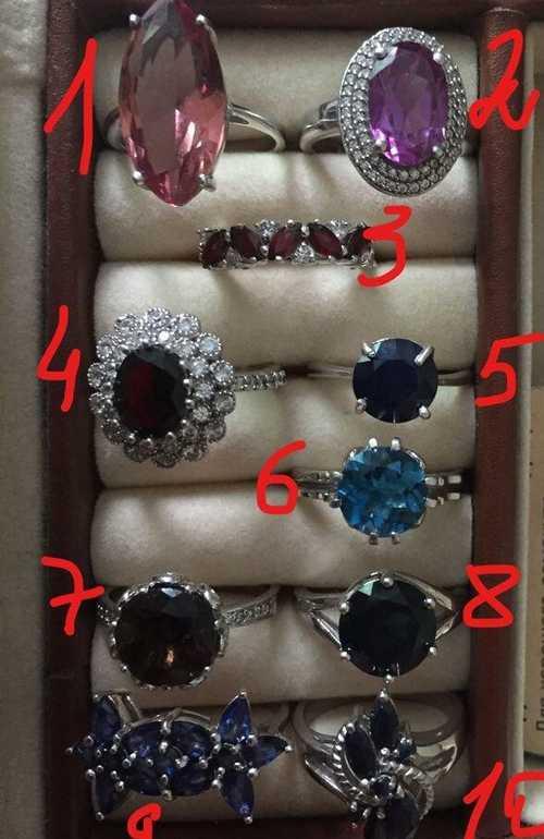 Набор серебряных украшений: кольца, браслеты, серь