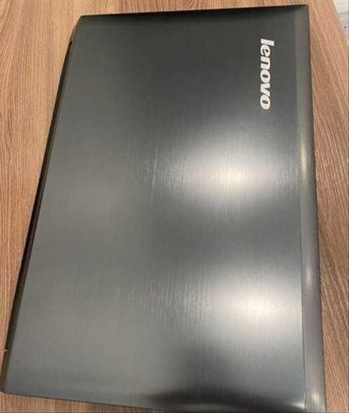 Ноутбук Lenovo v560
