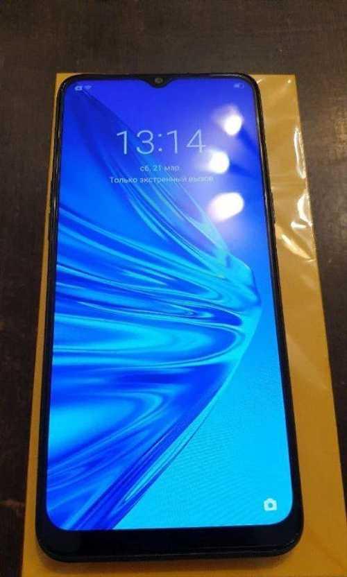 Realme 5i 4/64, 5000mAh батарея,adreno 610