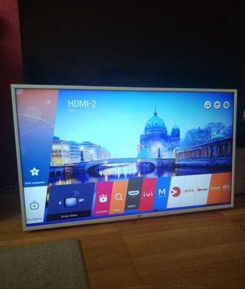 Белый LG 50" UHD,HDR PRO+,4K,SmartTV,miracast