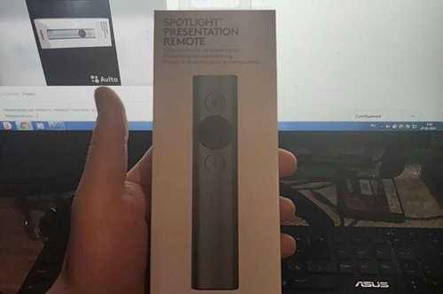 Презентер Logitech spotlight