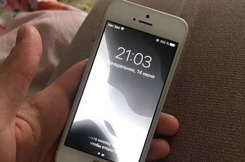 Телефон iPhone5se