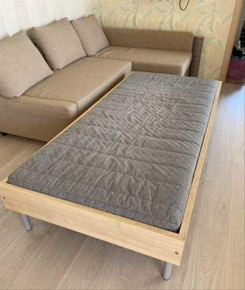 Кровать IKEA односпальная 90х200 с матрасом