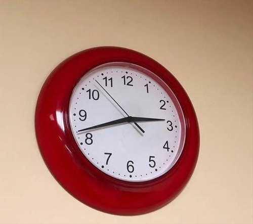 Часы настенные икеа красные