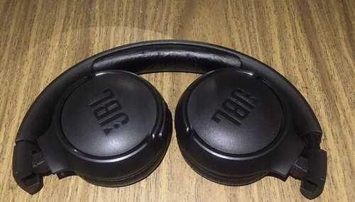 Беспроводные наушники jbl