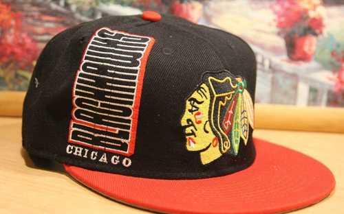 Кепка бейсболка NHL Chicago Black Hawks новая. Sna