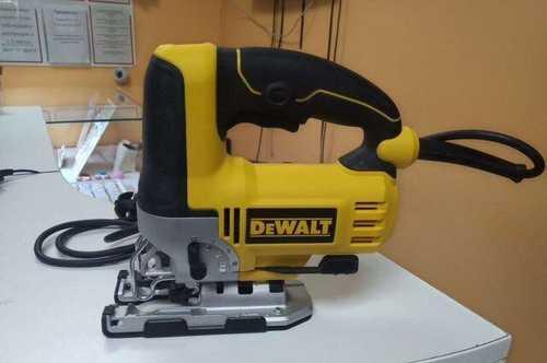 Лобзик DeWalt DW349