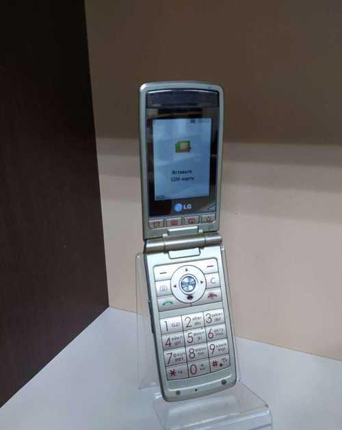 Телефон LG KF-300