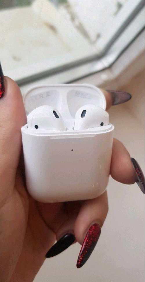 Беспроводные наушники AirPods 2