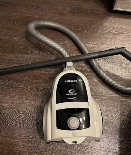 Пылесос Samsung sc4520