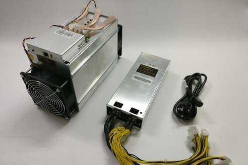 Asic Antminer D3 майнер