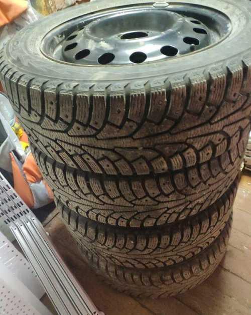 Hakka 5 205 55 r16 nokian