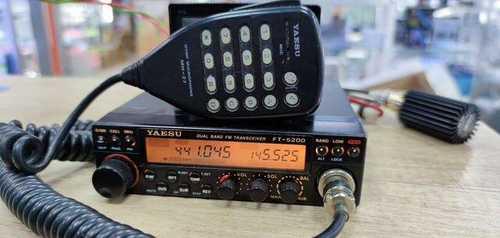 Двухдиапазонная радиостанция Yaesu FT-5200