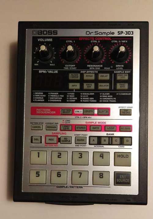 Boss SP-303