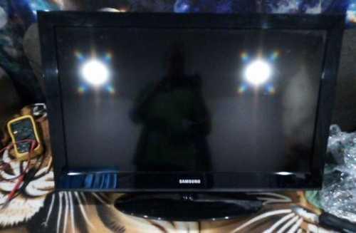 Телевизор Samsung LE32D403E2wxru