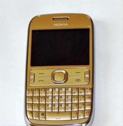 Мобильный телефон Nokia Asha 302 Gold
