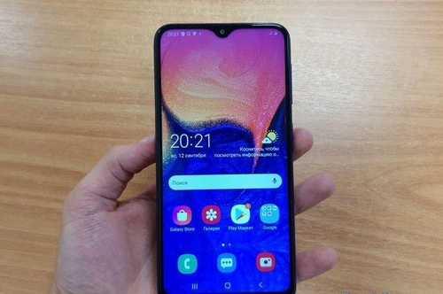 Samsung A10 SM-A110F 2/32Gb Blue 6.2" 2SIM