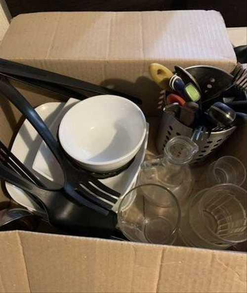 Коробка с посудой