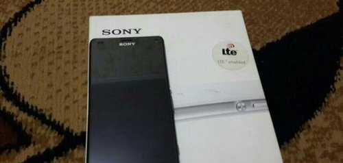 Sony Xperia Z3 Compact (D5803) 16Gb Black LTE