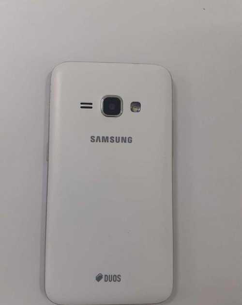 Телефон Samsung