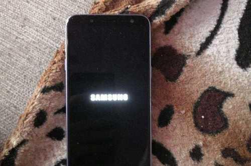 Телефон Samsung galaxy J6