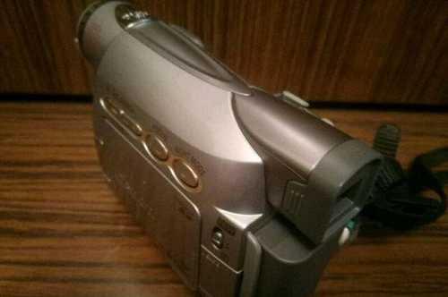 Видеокамера Canon MV850I
