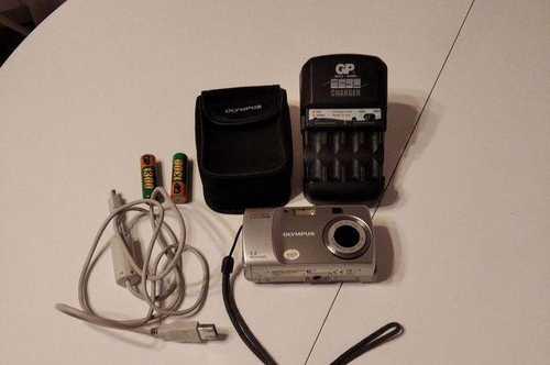 Компактный фотоаппарат olympus