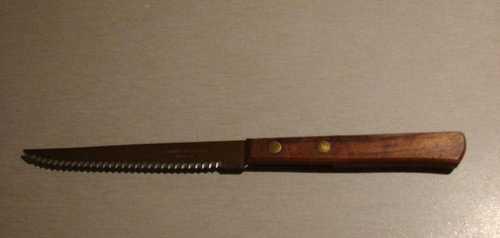 Нож зубчатый новый, Бразилия