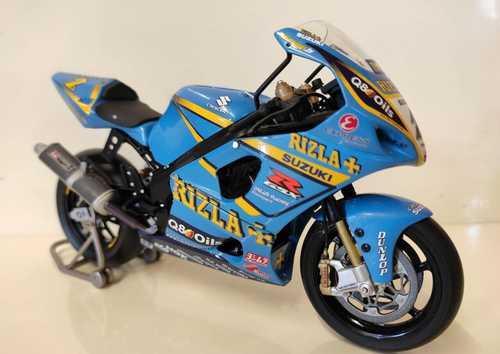 Модель Suzuki GSX-R 1000 Rizla Minichamps 1/12