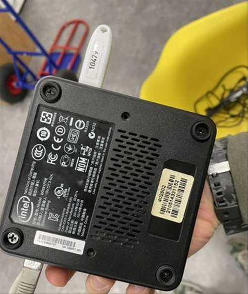 Неттоп Intel NUC DC3217iyе