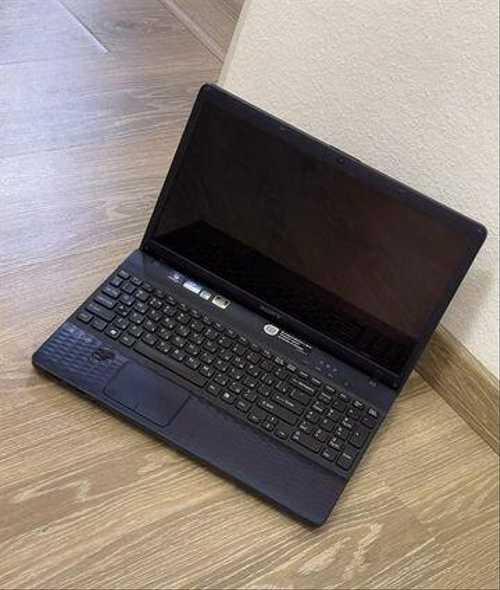 Ноутбук Sony Vaio vpceh3J1R