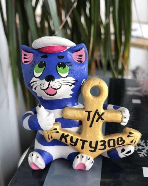 Фигурка кот